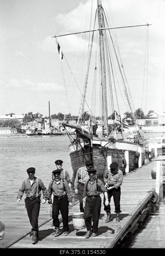 Norwegian sailing “Anna” in the – Soodla, H. - Ajapaik