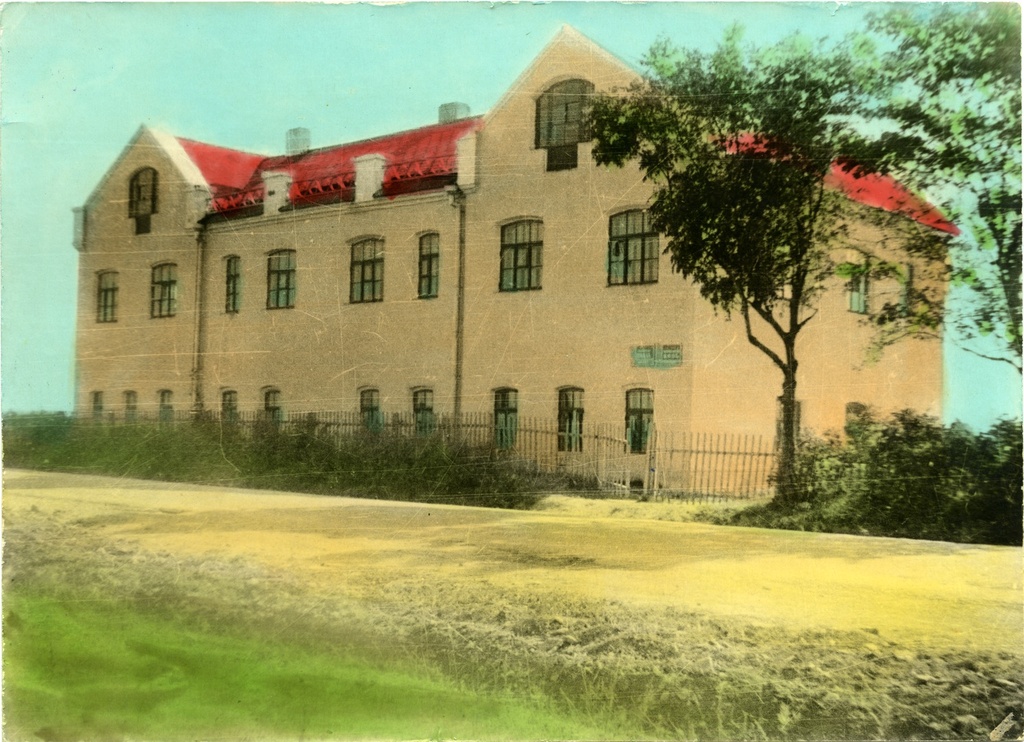 Vaivara 7-class school – Vallimäe, Olav - Ajapaik