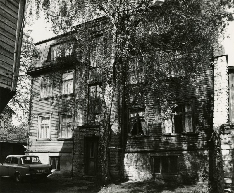 Pelgulinn: Tallinna tüüpi hoovimaja Ristiku - Ajapaik