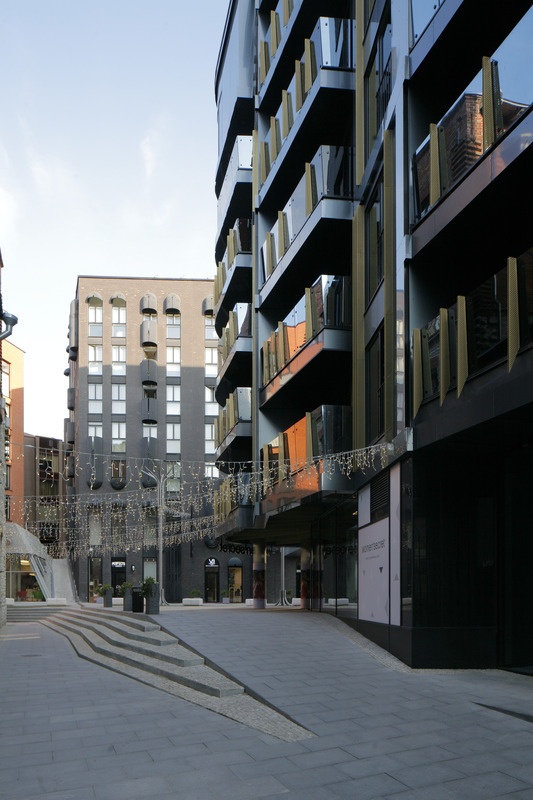 Rotermanni kvartal: äridega korterelamu R18. – Martin Siplane - Ajapaik