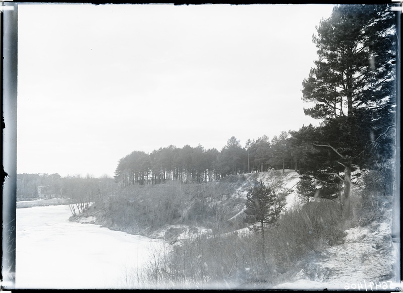 Jõe kallas - Ajapaik