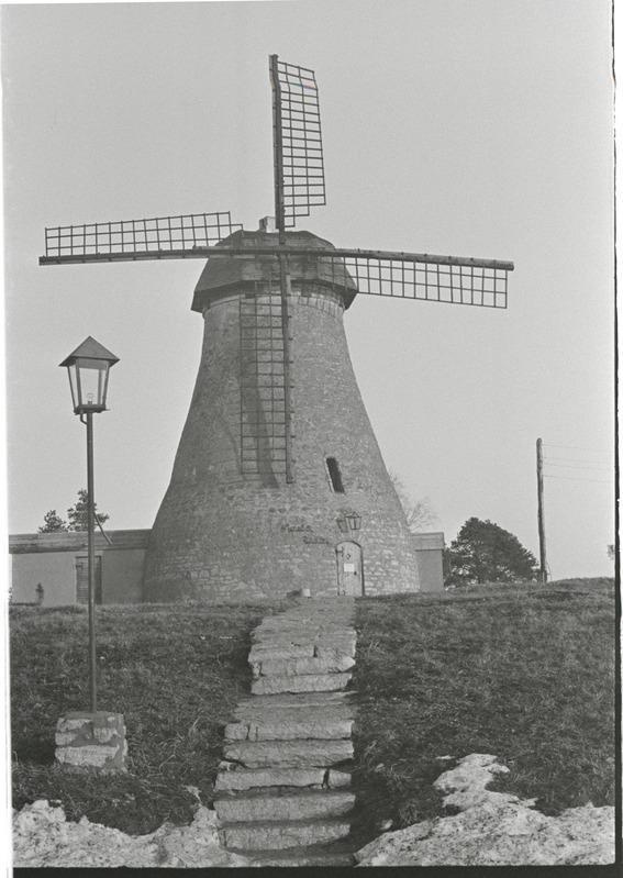 Muuga tuulik – Enno Kapstas - Ajapaik