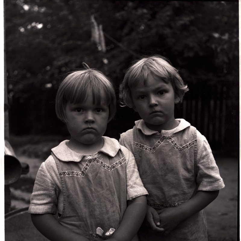 Jaak Kangilaski kaks poega. – Carl Sarap - Ajapaik