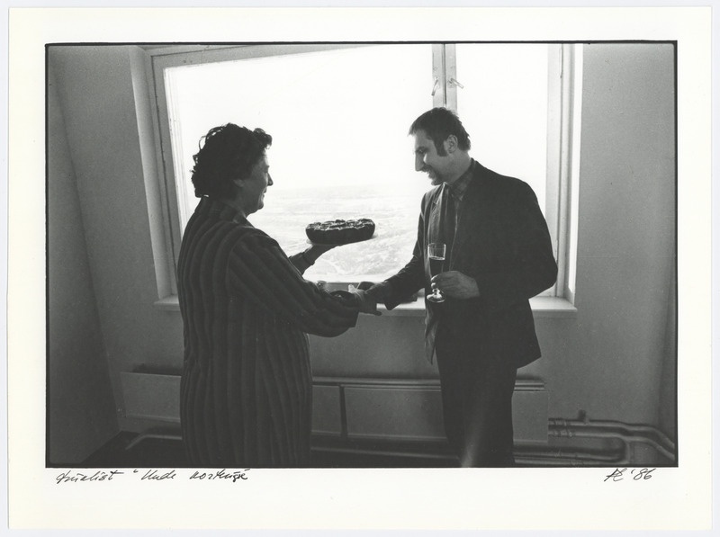 Tsüklist "Uude korterisse" – Peeter Langovits - Ajapaik