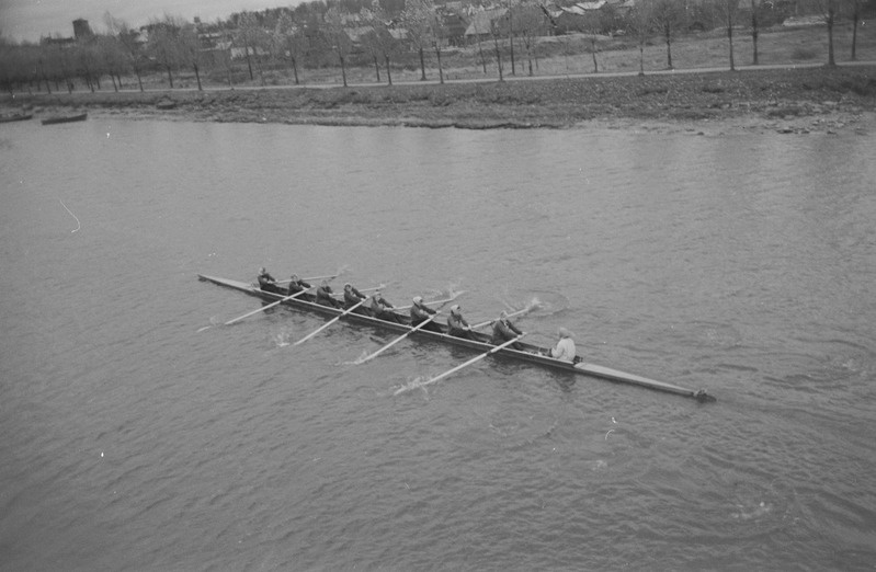 Sügisregatt Emajõel. 2. november 1958. – Johannes Mikk - Ajapaik