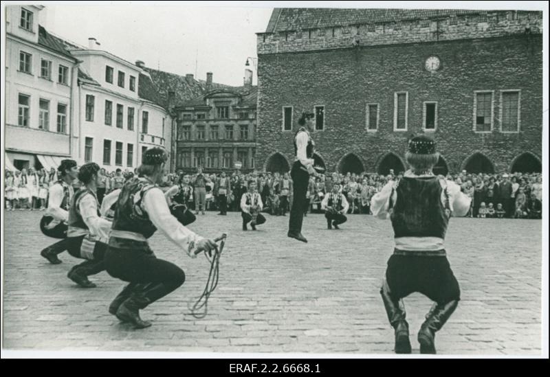Tallinna Vanalinna Päevad 1990. Raekoja – Voldemar Maask - Ajapaik
