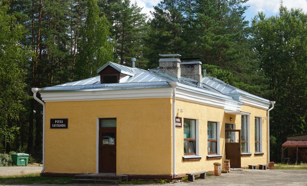 Piusa jaamahoone, praegune savikoda - – Tibukonn - Ajapaik